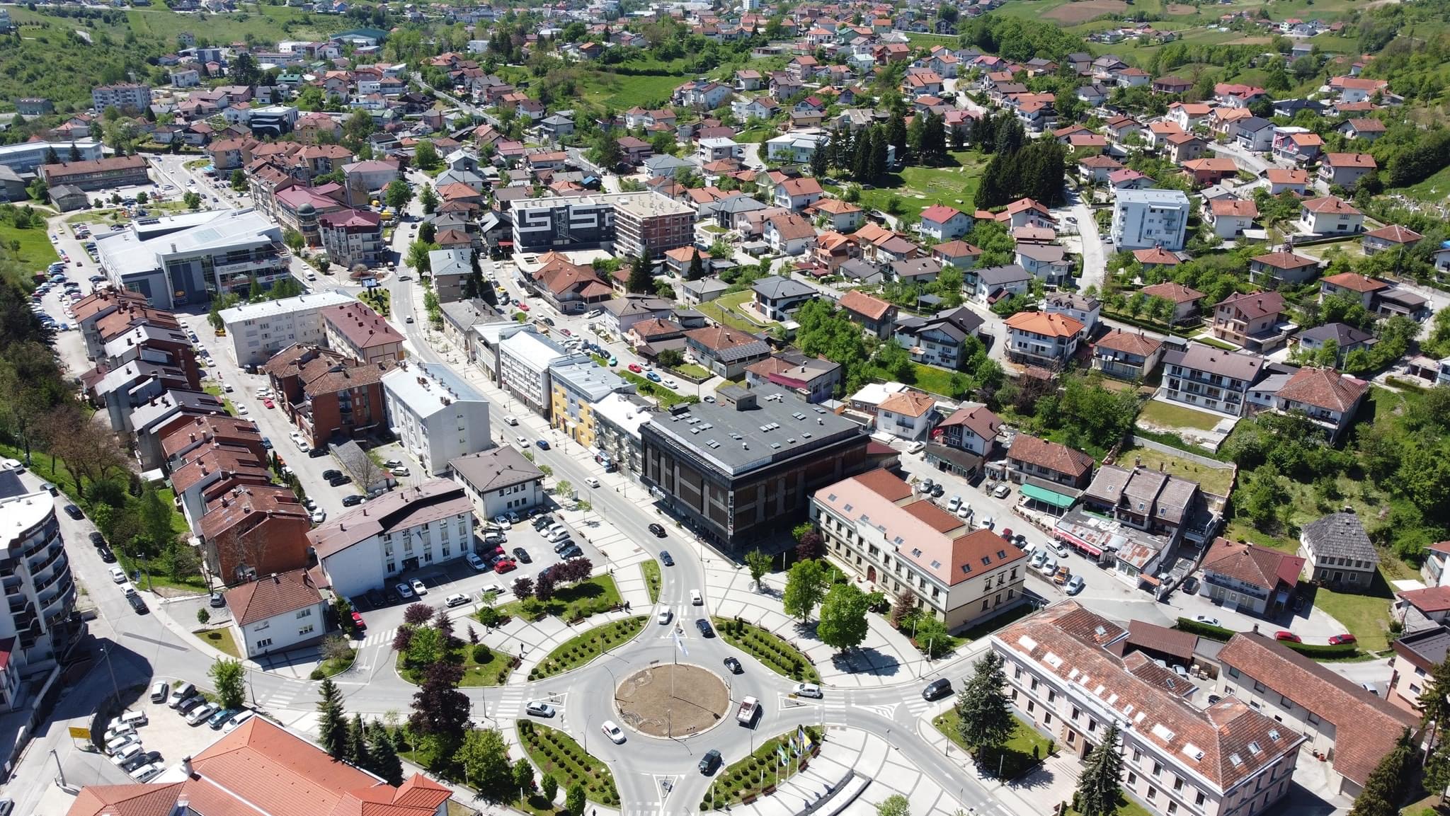 Prekrasno uređen grad Cazin za praznike