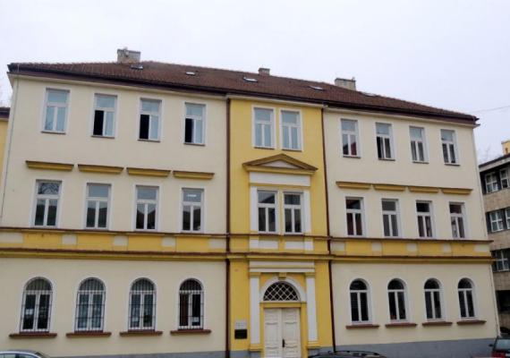 Cazin.NET - Budi informiran!