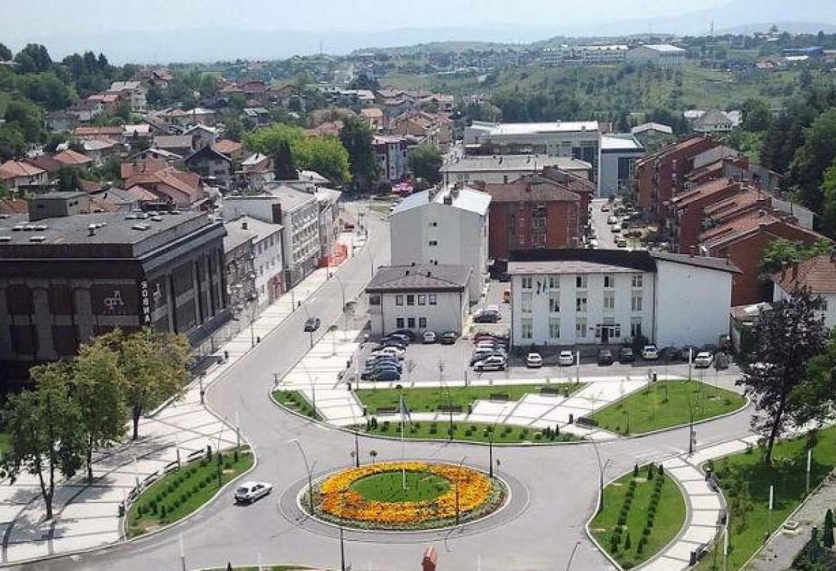 Cazin: Danas na programu nogomet i rukome