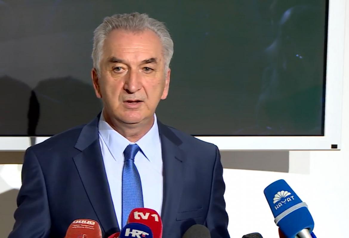 Šarović: Polovne automobile ne treba kupovati ako nema potvrde da su iz EU