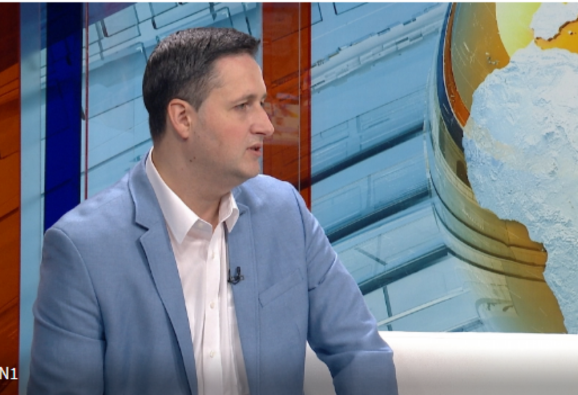 Bećirović: Ne možemo sa mitovima koračati u 21. stoljeću
