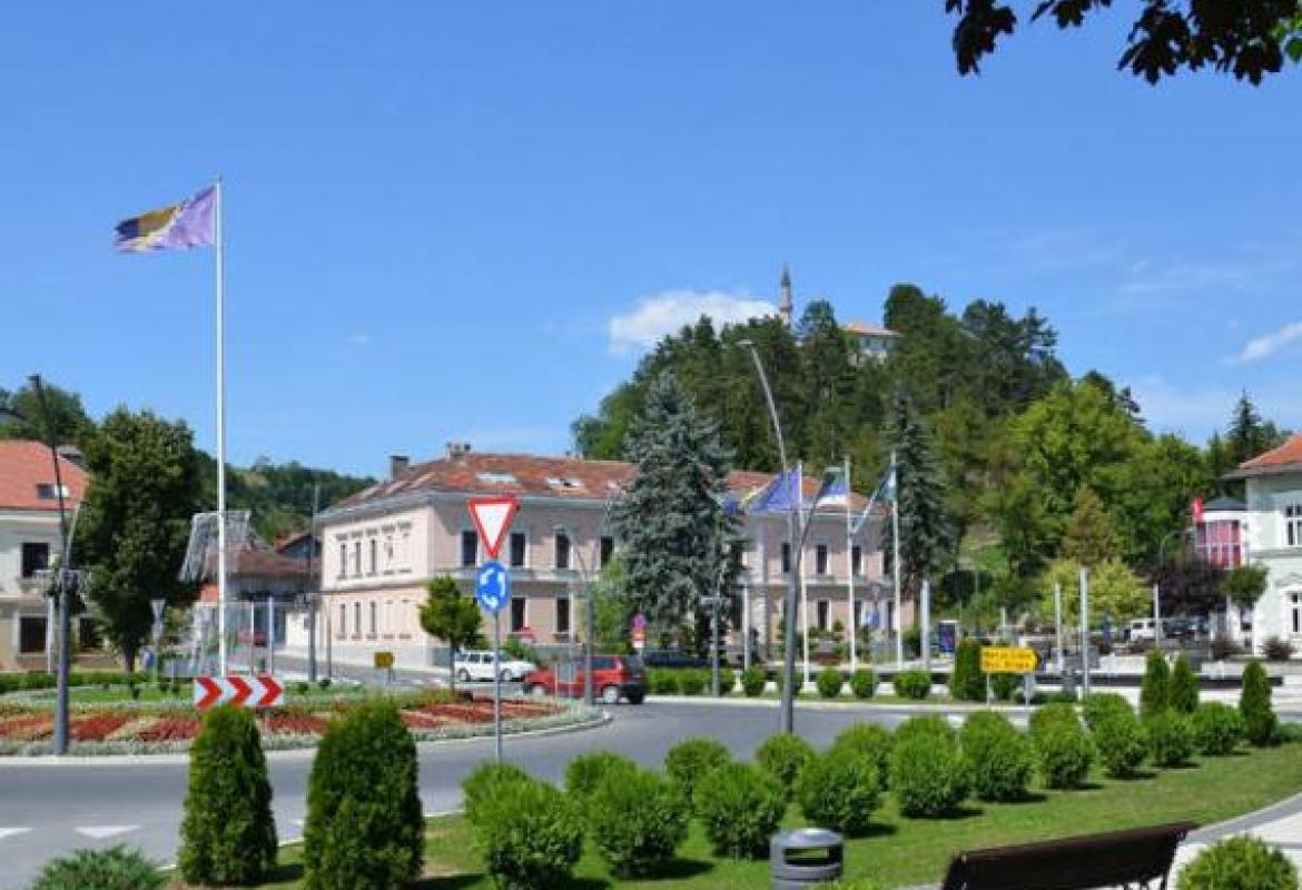 Grad Cazin dobitnik priznanja za najbolji poslovni potez u turizmu u BiH za 2018. godinu