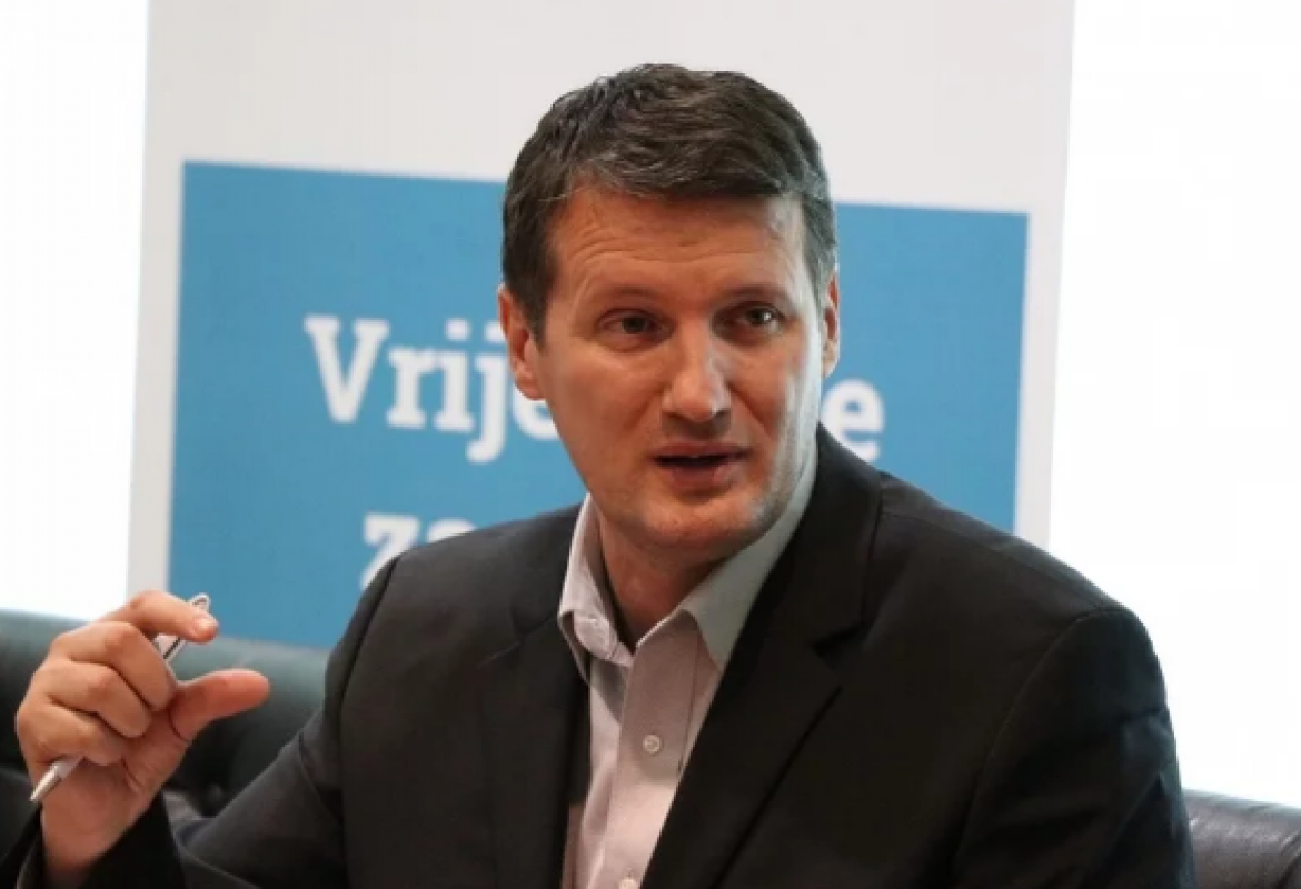 Senad Šepić: Ovo je najočitija krađa volje naroda i to se mora zaustaviti
