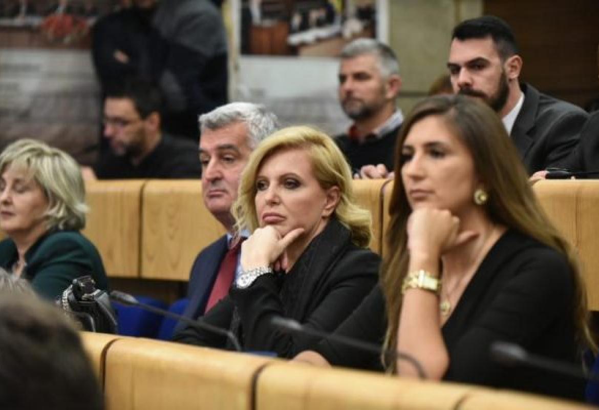 Novo priznanje: Azra Hadžić Bećirspahić imenovana za predsjednicu Kluba ...