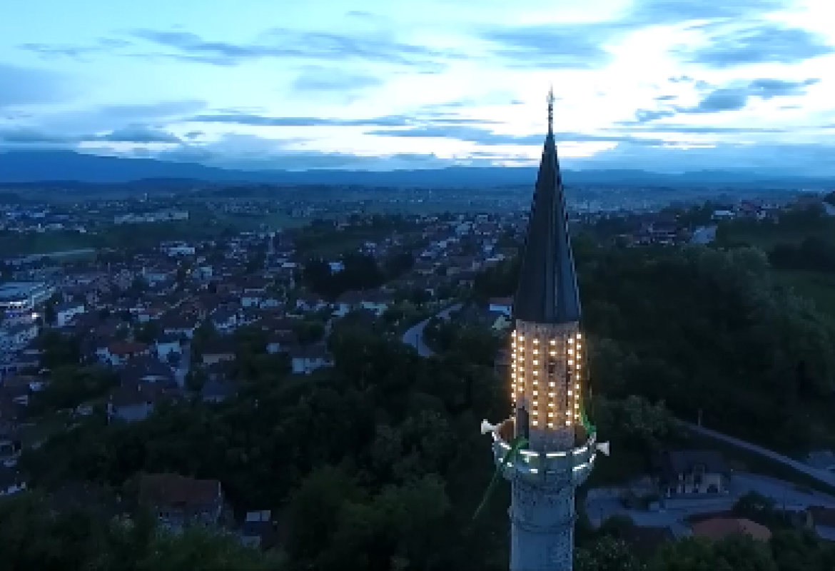 Grad Cazin i ove godine privukao pažnju ramazanskom video čestitkom