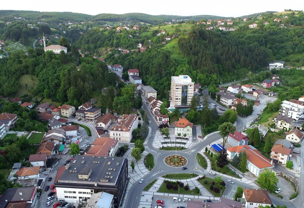 Grad Cazin: Usvojena nova Odluka o radnom vremenu poslovnih subjekata