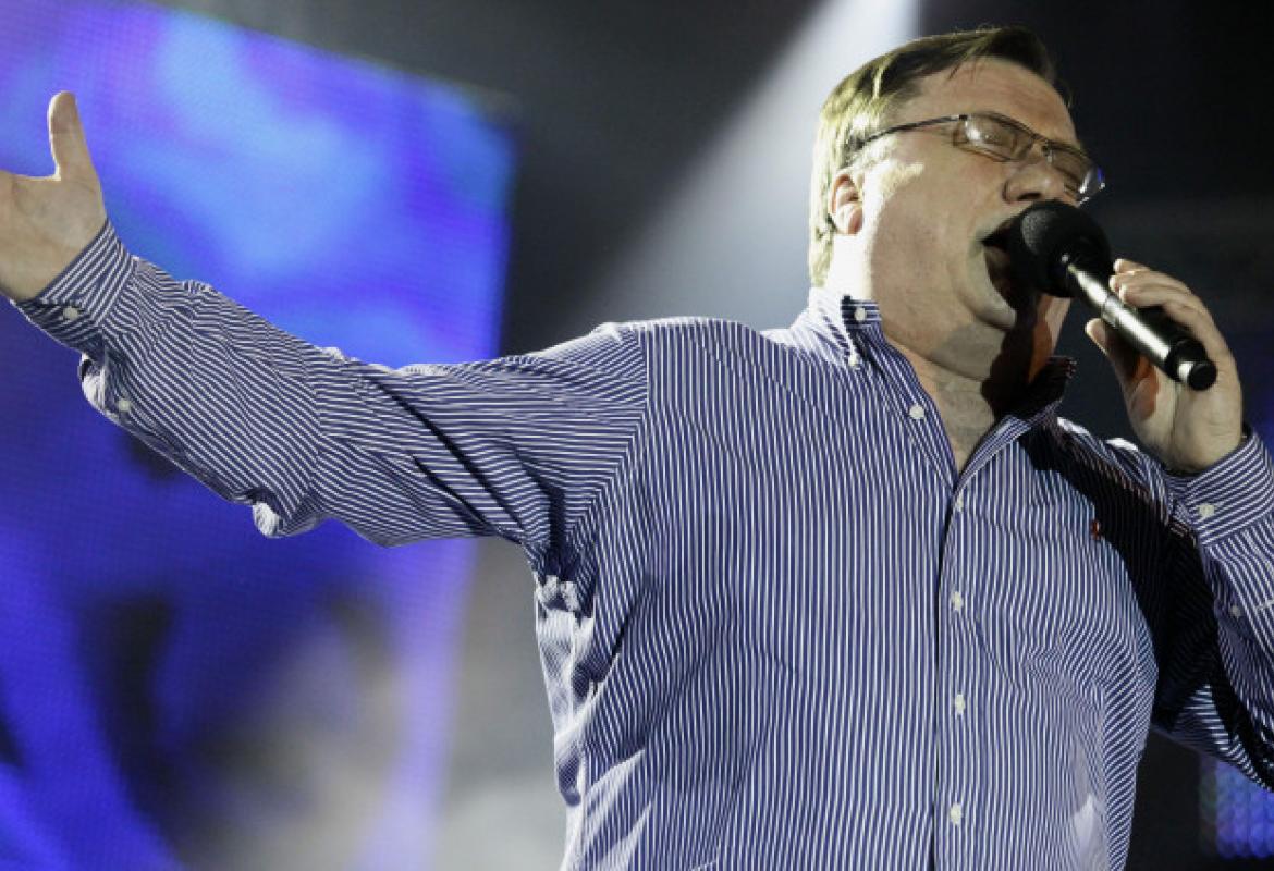 Halid Bešlić slavi 66. rođendan