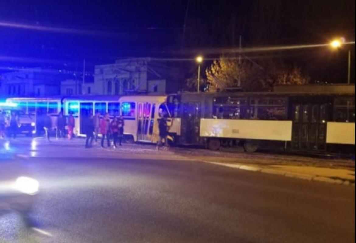 Haos u Sarajevu: Žestok sudar dva tramvaja