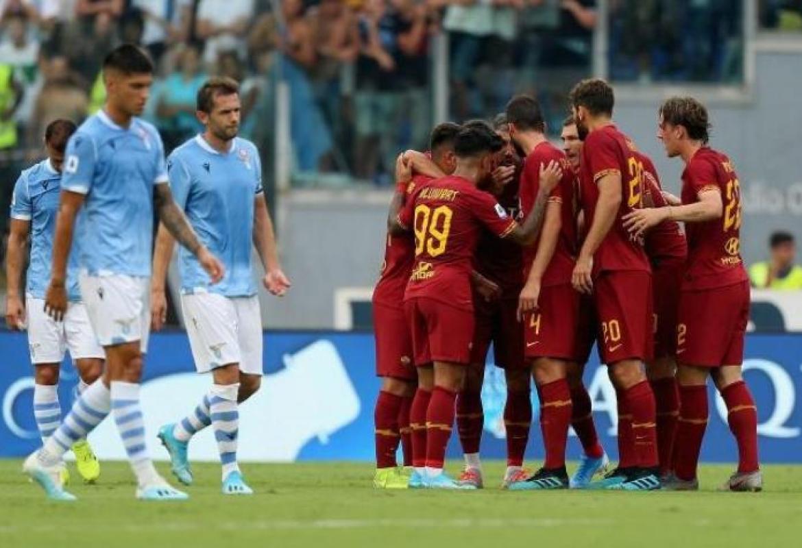 Pred rimski derbi osvanula sramotna parola posvećena igraču Rome