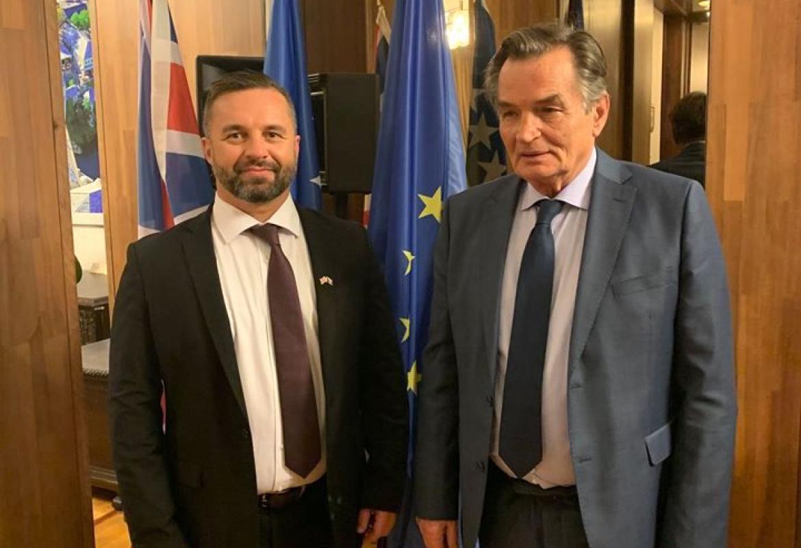 Britanski lordovi i parlamentarci na svečanoj večeri u Ambasadi Bosne i ...
