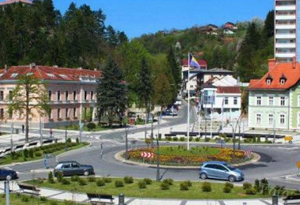 Danas za 15 osoba u Cazinu prestaje samoizolacija – nisu razvili ...