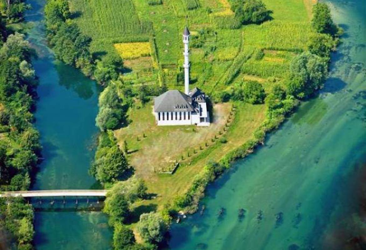 Najneobičnije džamije širom Bosne i Hercegovine (VIDEO)