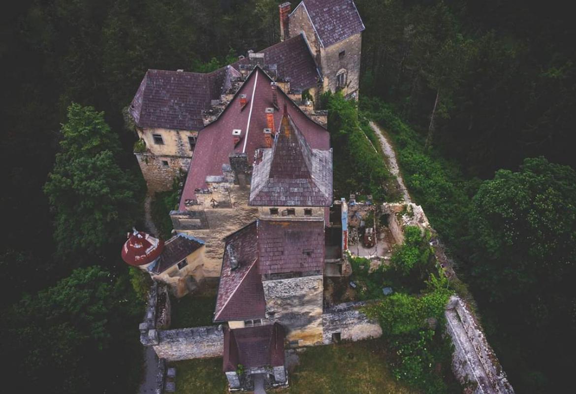 (FOTO) Stari grad Ostrožac nalazi se na listi nacionalnih spomenika BiH