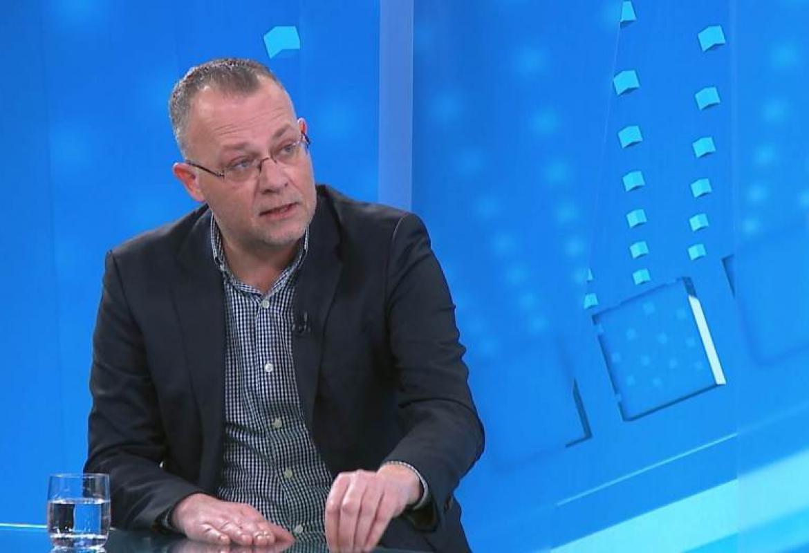 Hasanbegović o transparentu: To je par gnjusoba, ne vidim elemente ...