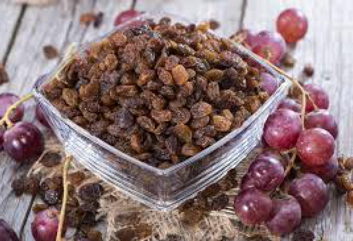 Potopite grožđice u vodu na 24 sata i popijte napitak: Brojni su benefiti