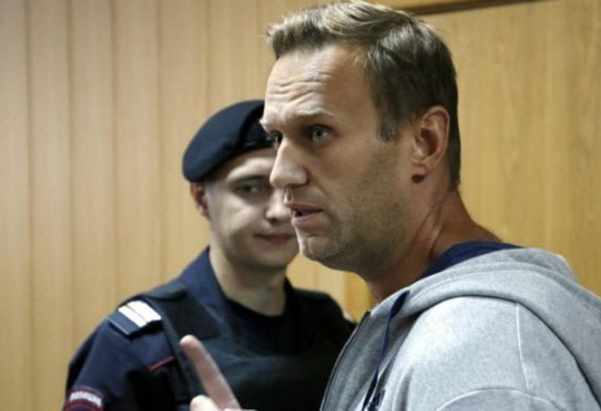 Uhapšeni na skupovima u Rusiji zbog smrti Navaljnog dobili pozive da služe vojsku