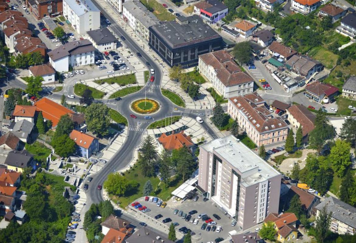 Grad Cazin: Vatrogasna jedinica imala jednu intervenciju dok je PS Cazin zabilježila čak sedam ...