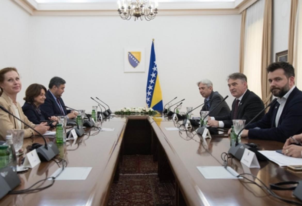 Podsekretarka UN-a za politička pitanja sa Komšićem: BiH treba dobiti ...