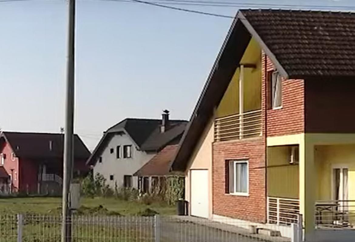 Sela i gradovi u BiH sve prazniji: “Kuće lijepe, ali nema nikog. Prođeš autom, nigdje žive duše”