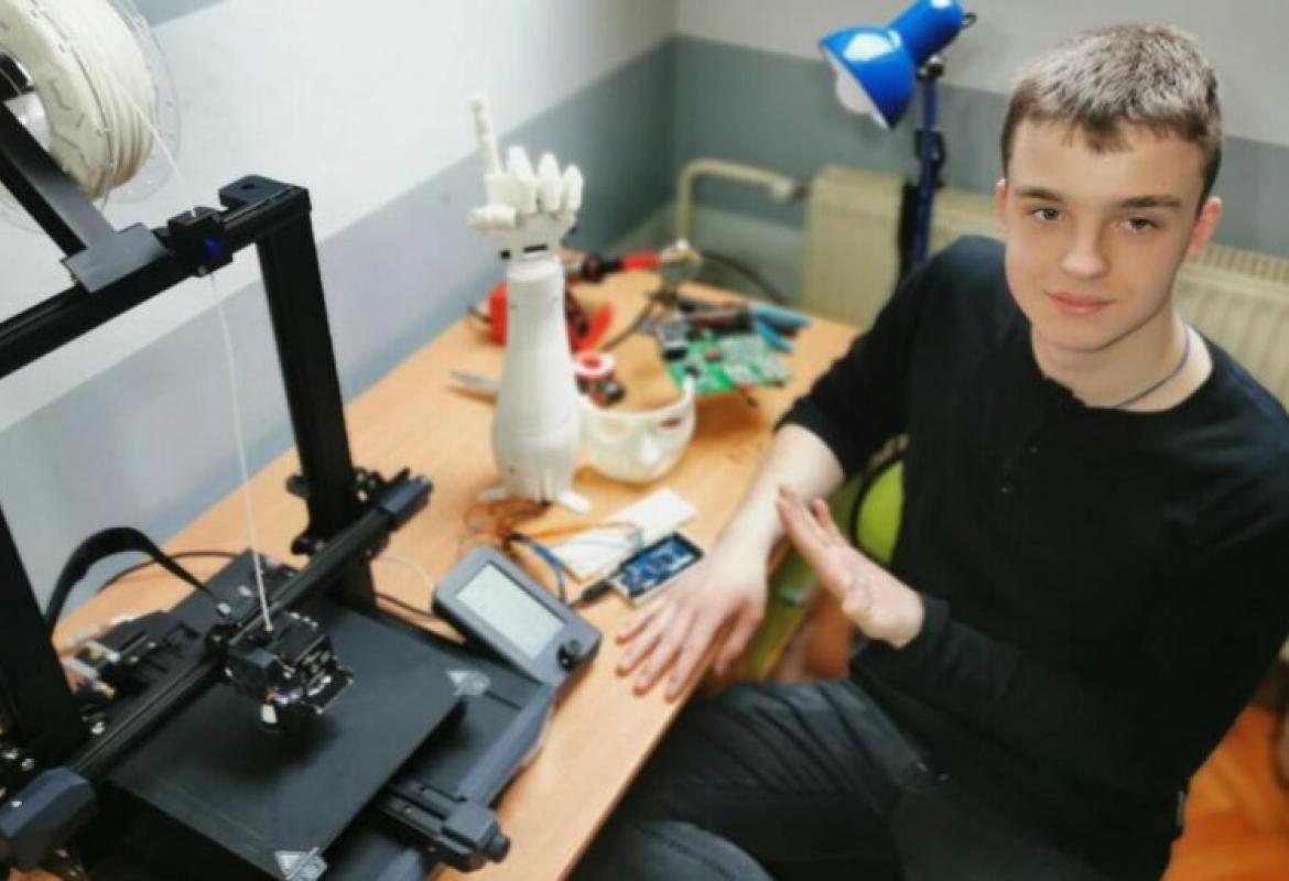 Čudo od djeteta! Osmislio pametnog robota: Sve je počelo kad je otac ...