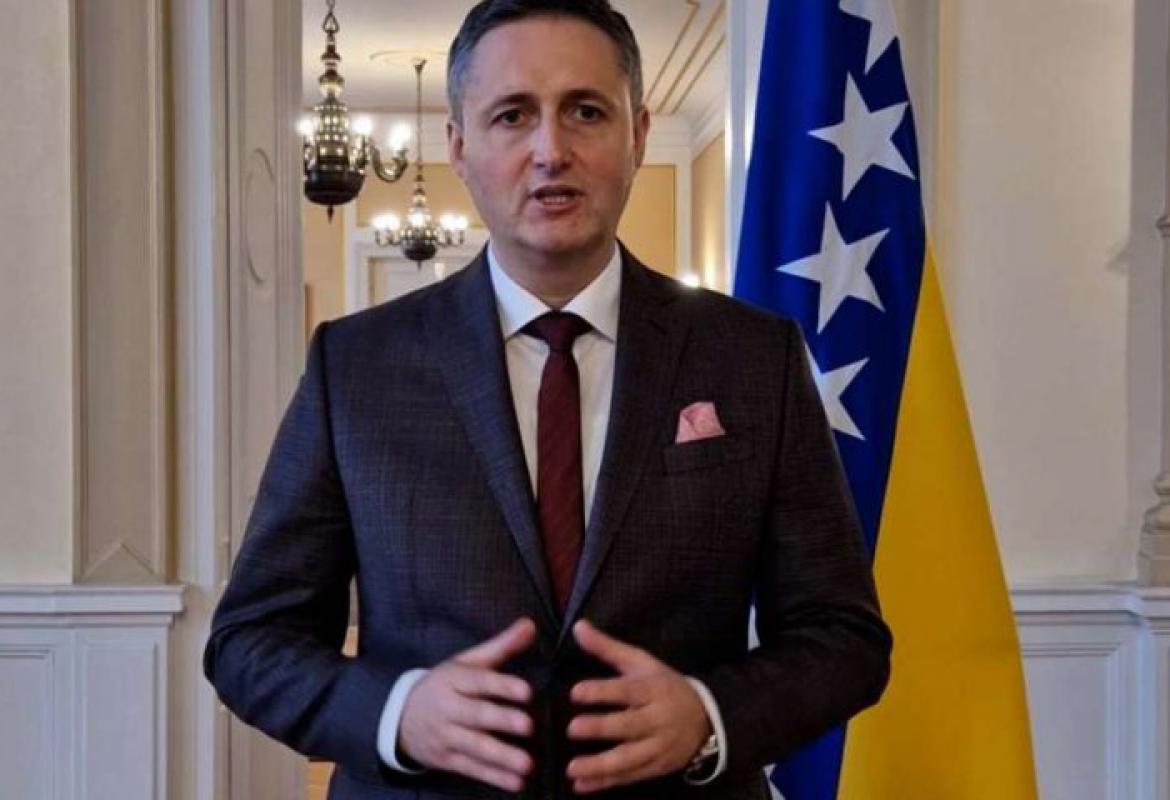 Komšić i Bećirović: Armija RBiH je veličanstven podvig naroda Bosne i ...