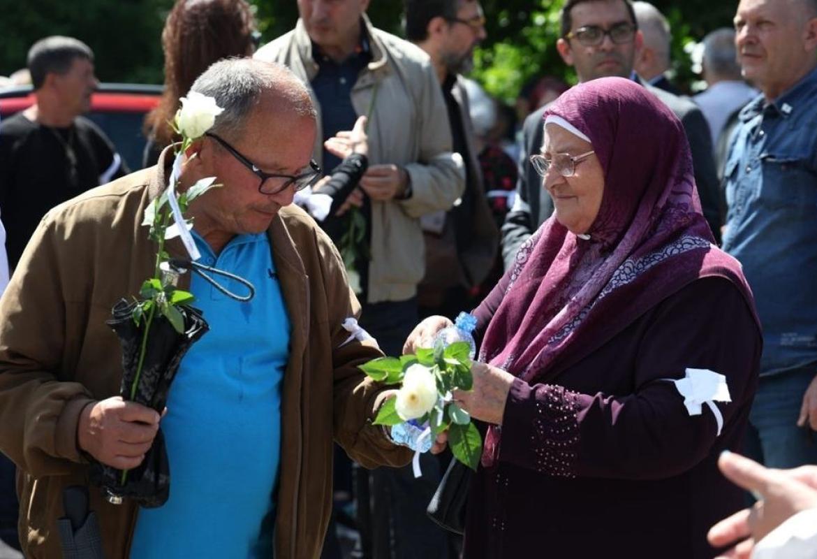 U Prijedoru obilježen Dan bijelih traka, 32 godine premalo da se tuga i ...