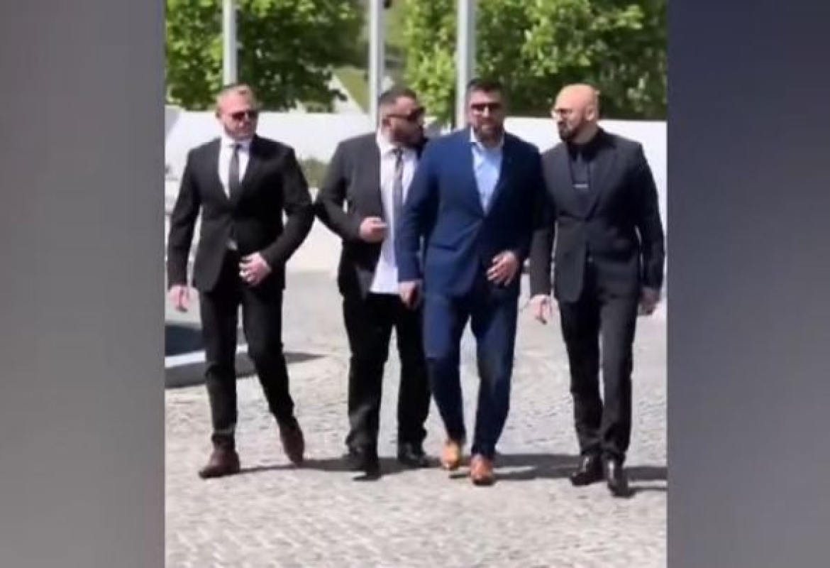 Ramo Isak o spornom snimku iz Potočara: Nije OK, ali tako je dolazio i ...