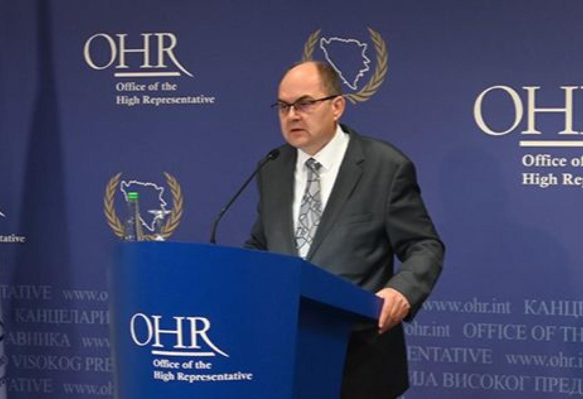 SASTANAK UO PIC-A Šmit: Ne postoji zakonsko pravo na otcjepljenje i ...