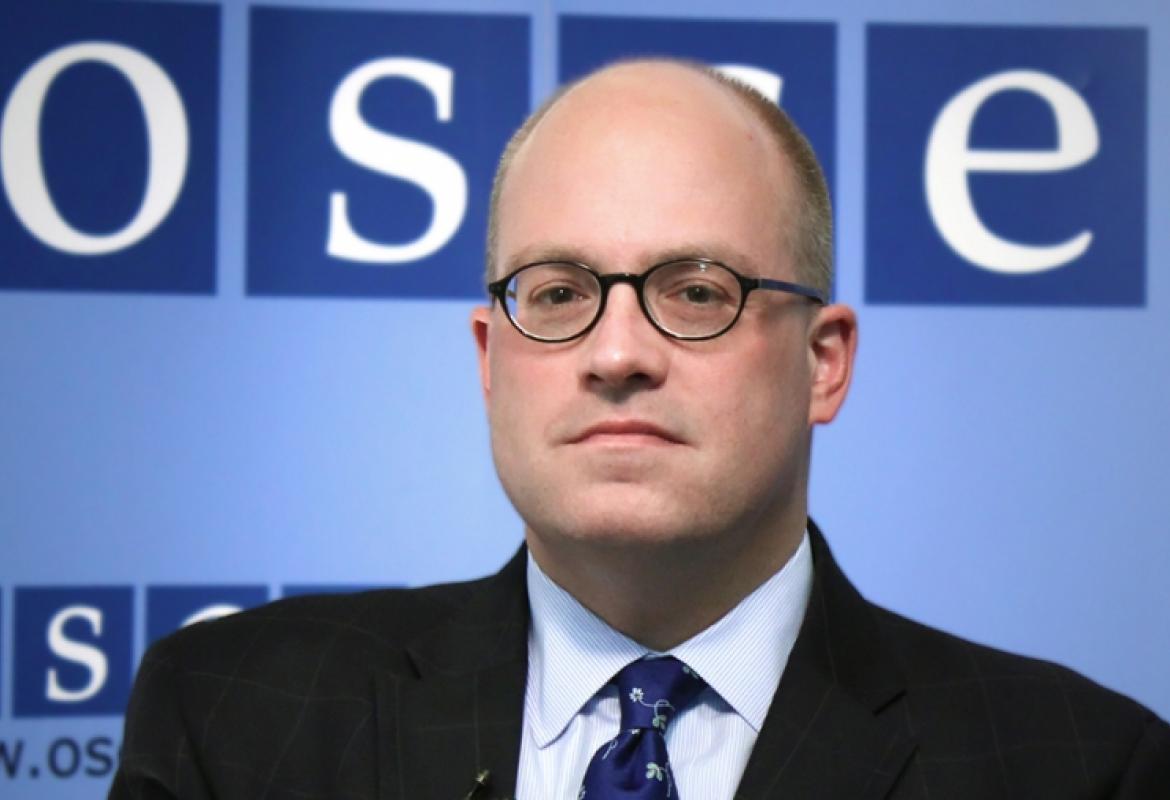 Ambasador Moore za NAP: Učenici iz Jajca su moji heroji