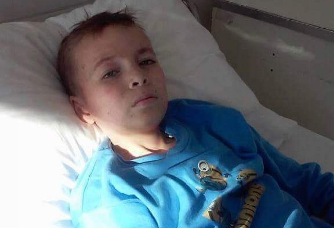 POKAŽIMO HUMANOST: Teško oboljeli 16-godišnji Adnan Halilović treba ...