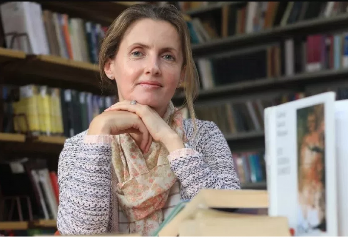 Domaćica iz Cazina Senada Kapić svake godine pročita više od 100 knjiga ...